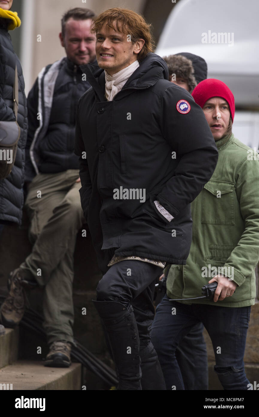 'Outlander' cast and crew are spotted filming in Glasgow for the 4th ...