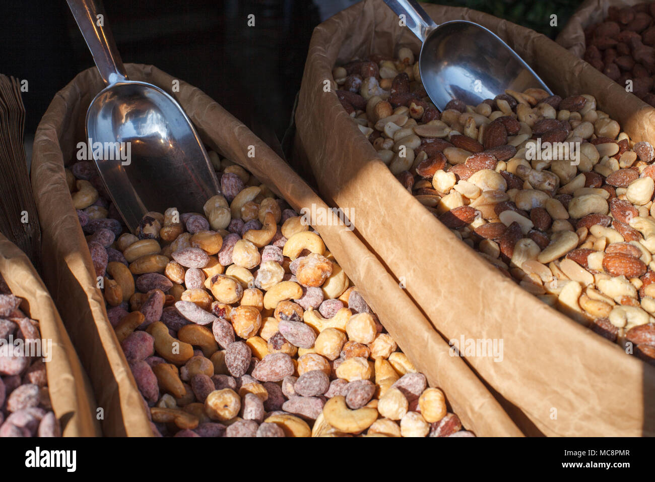 Fried almonds with sugar and cinnamon. Scandinavian sweetness. Fried ...