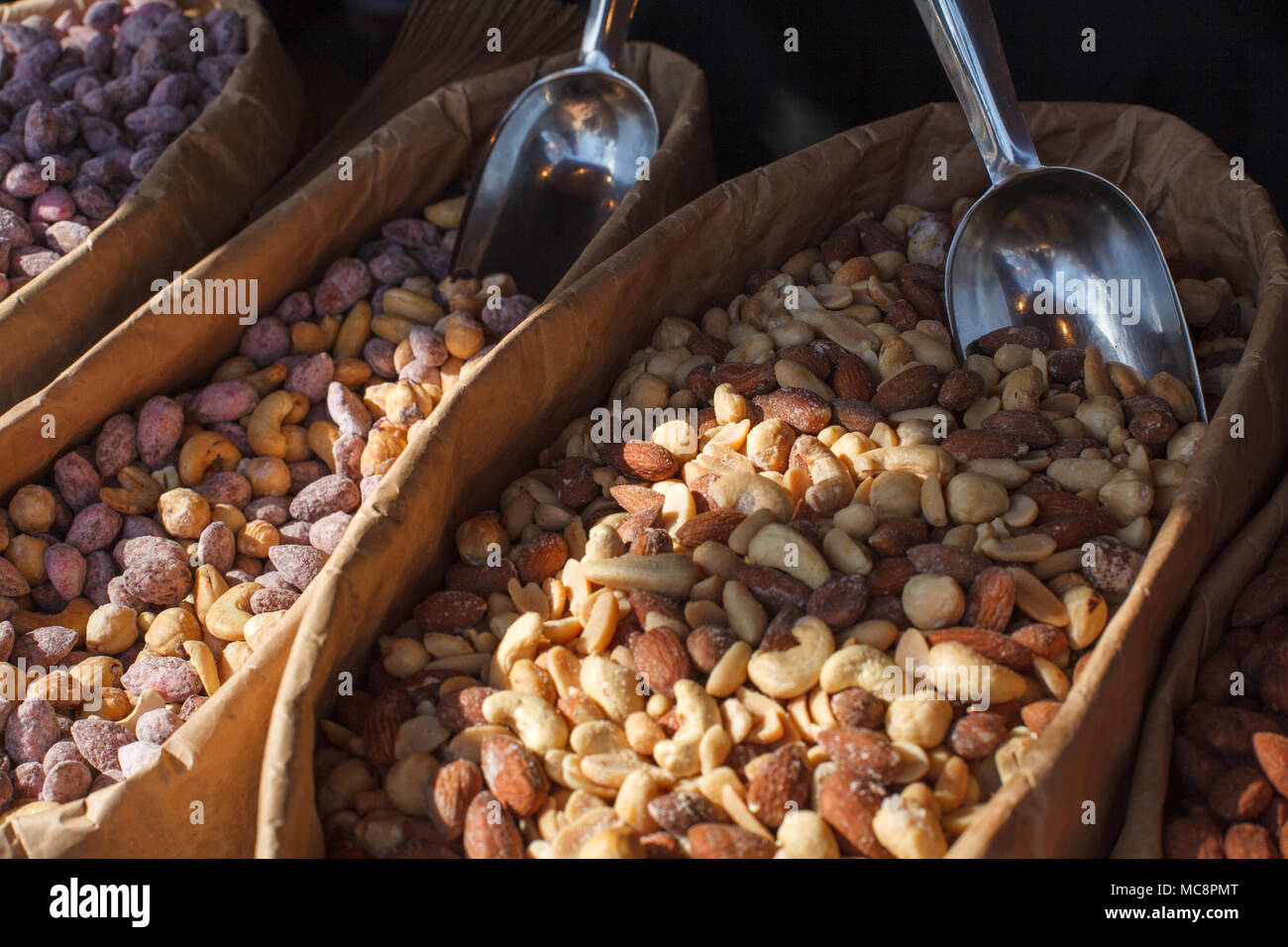 Fried almonds with sugar and cinnamon. Scandinavian sweetness. Fried ...