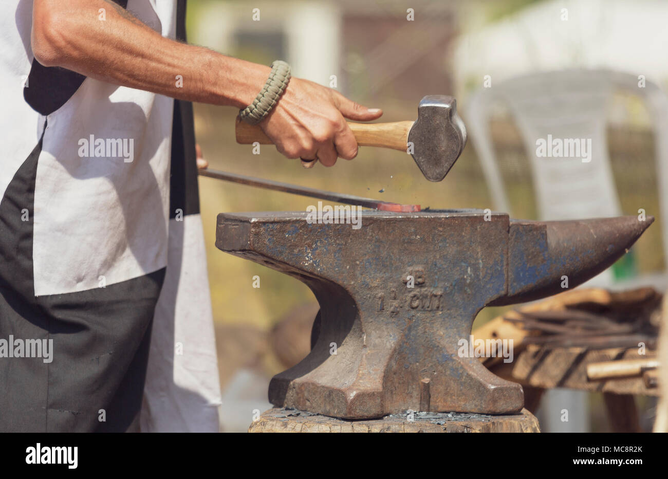 Forging metal hi-res stock photography and images - Alamy