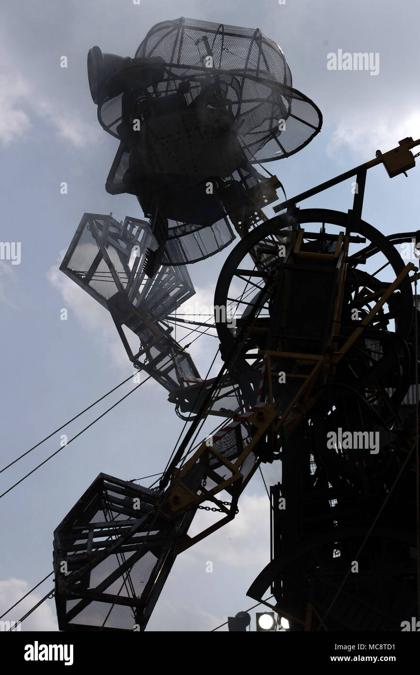 The Man Engine, the UK's largest mechanical puppet, at the Blists Hill ...