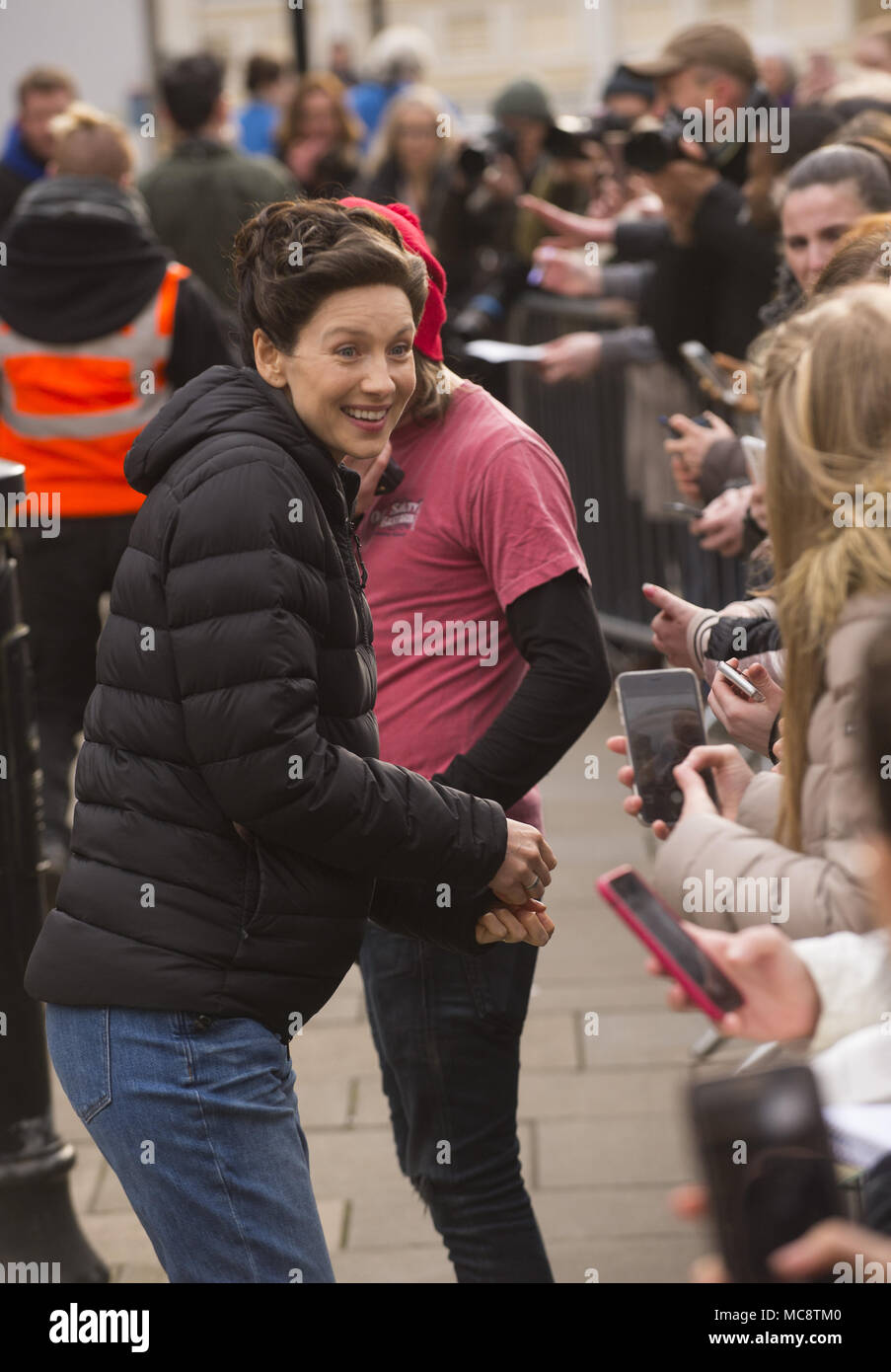 Outlander cast and crew are spotted filming in Glasgow for the 4th ...