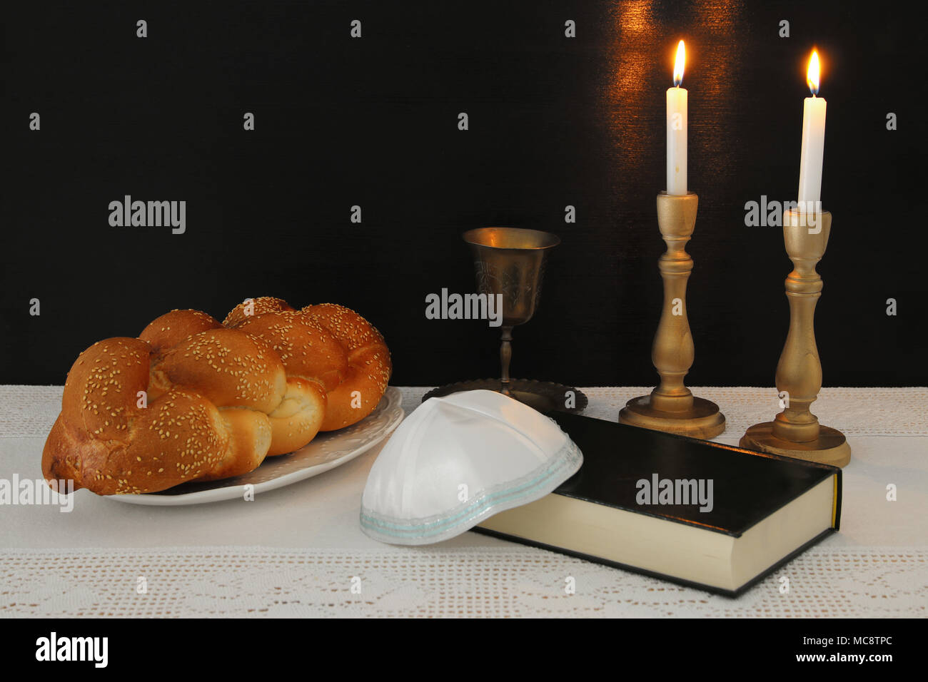 Shabbat candle hi-res stock photography and images - Alamy