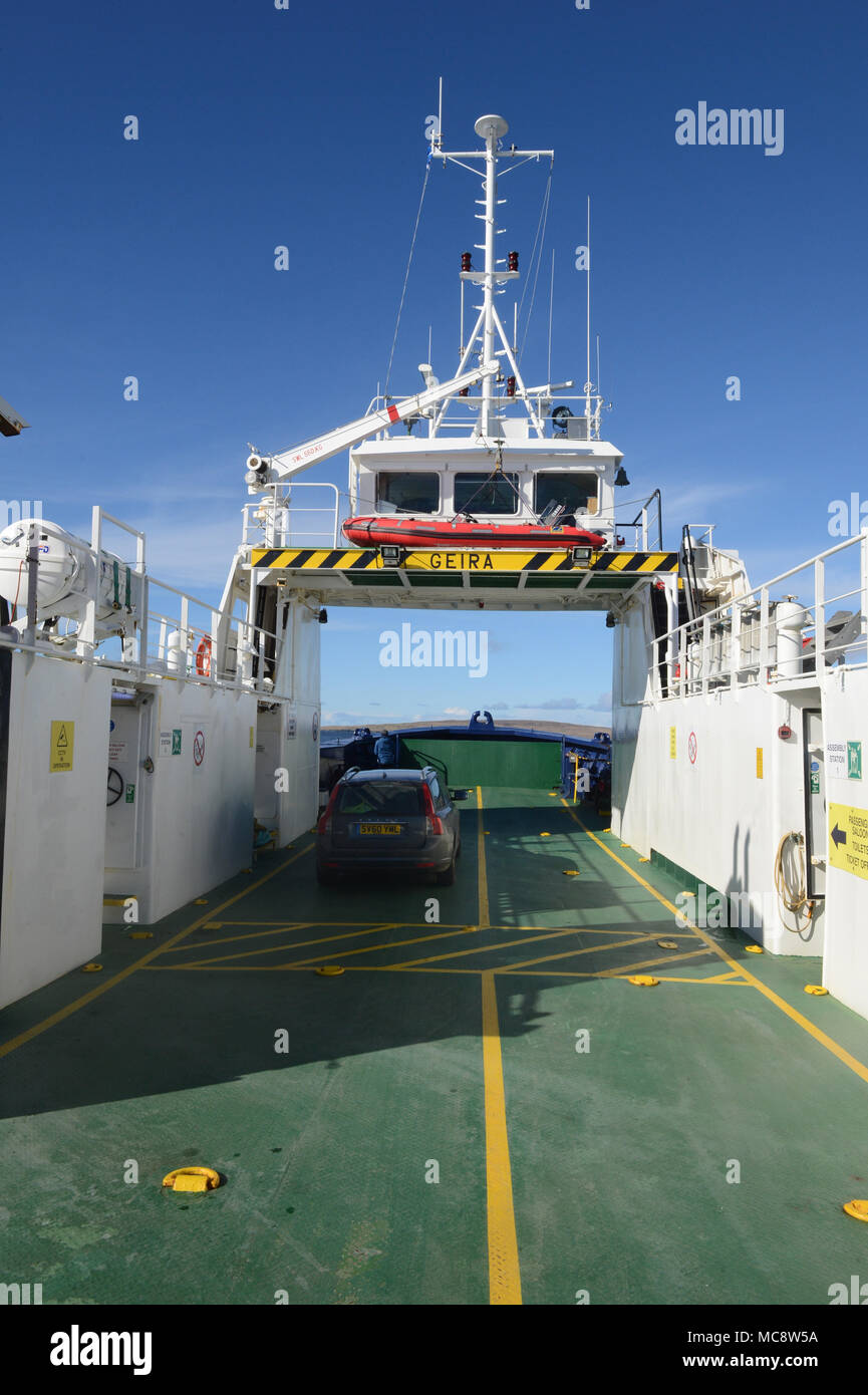 Ferry fetlar scotland hi-res stock photography and images - Alamy