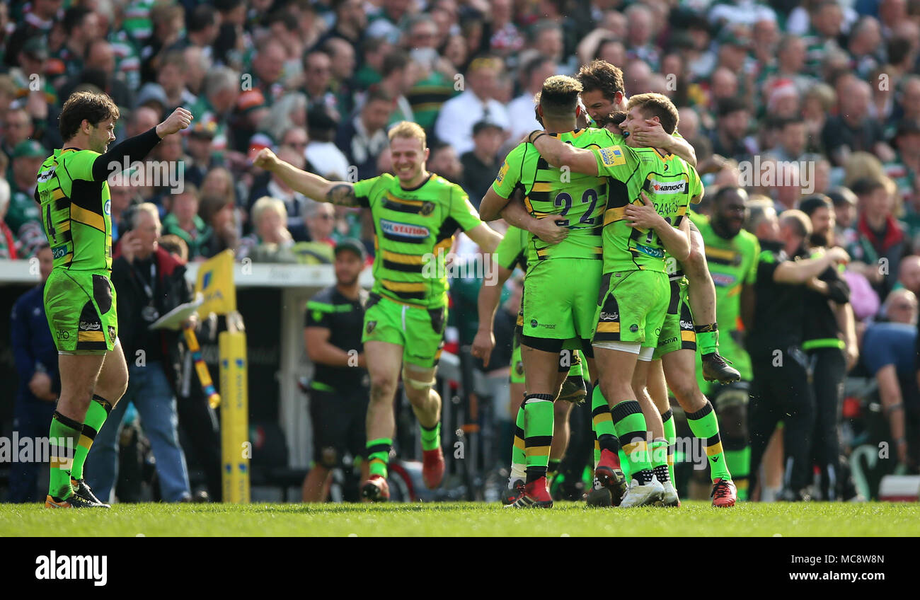 Northampton Saints players celebrate after the final whistle of the ...