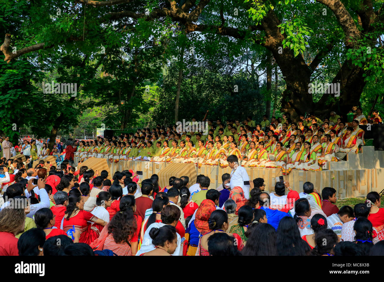 Dhaka: 14, April, 2018: Chhayanat singers welcoming the Bengali New ...