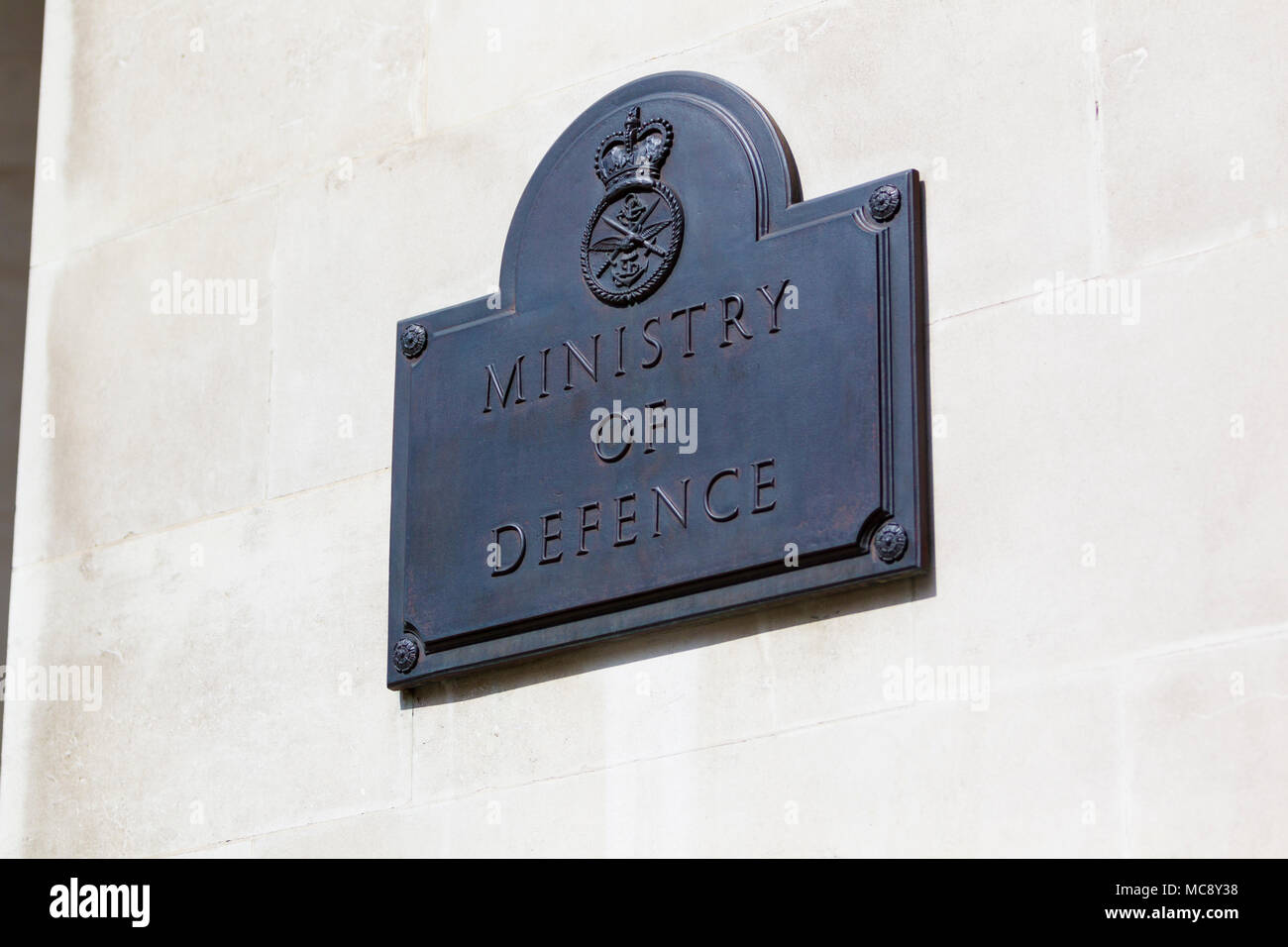 Ministry of defence uk hi-res stock photography and images - Alamy