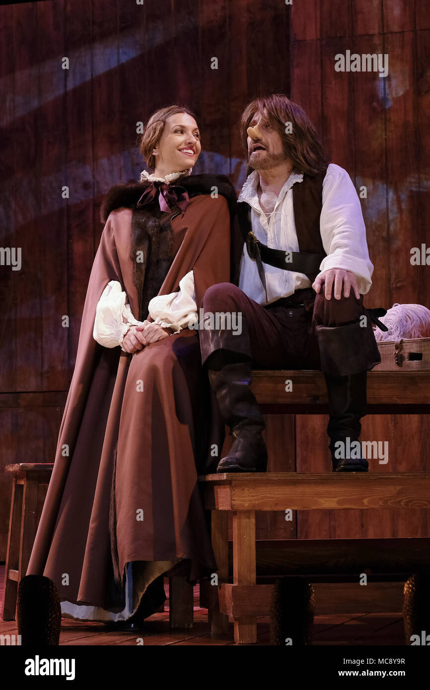 Victoria gil hi-res stock photography and images - Alamy