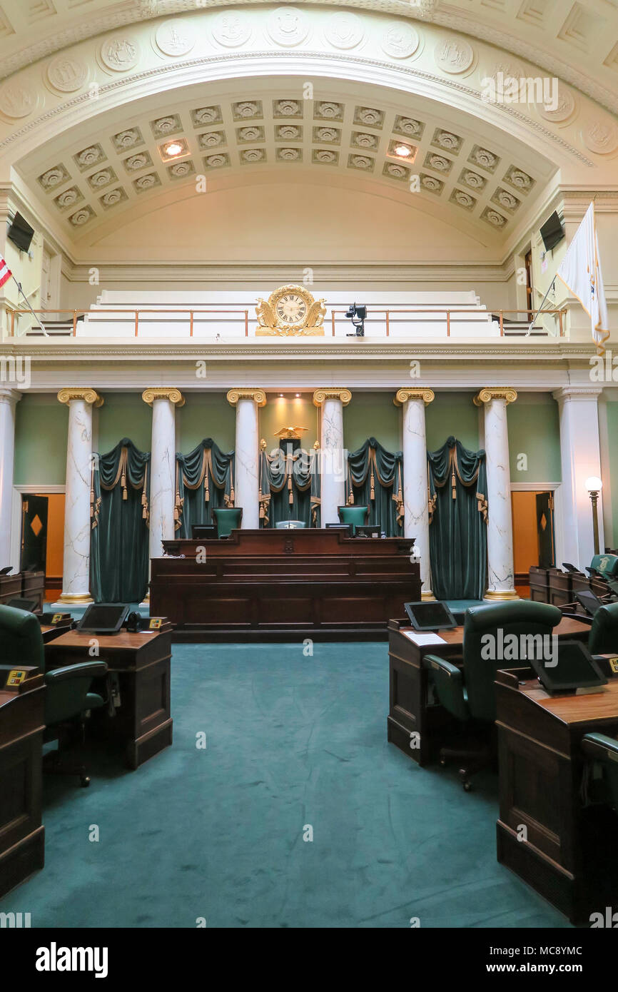 Interior united states senate chamber hi-res stock photography and ...