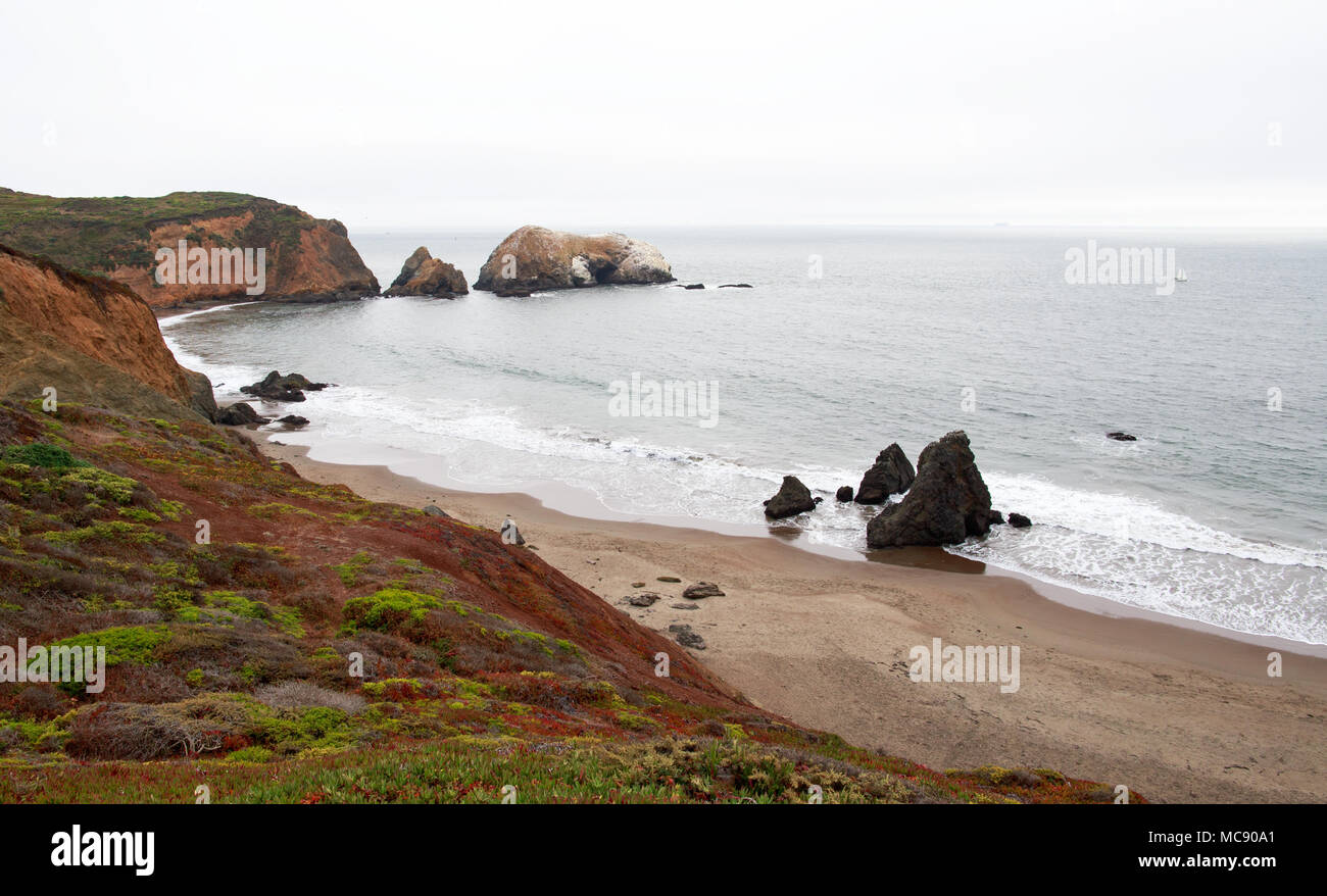 Rock formations off the northern California coast Stock Photo - Alamy