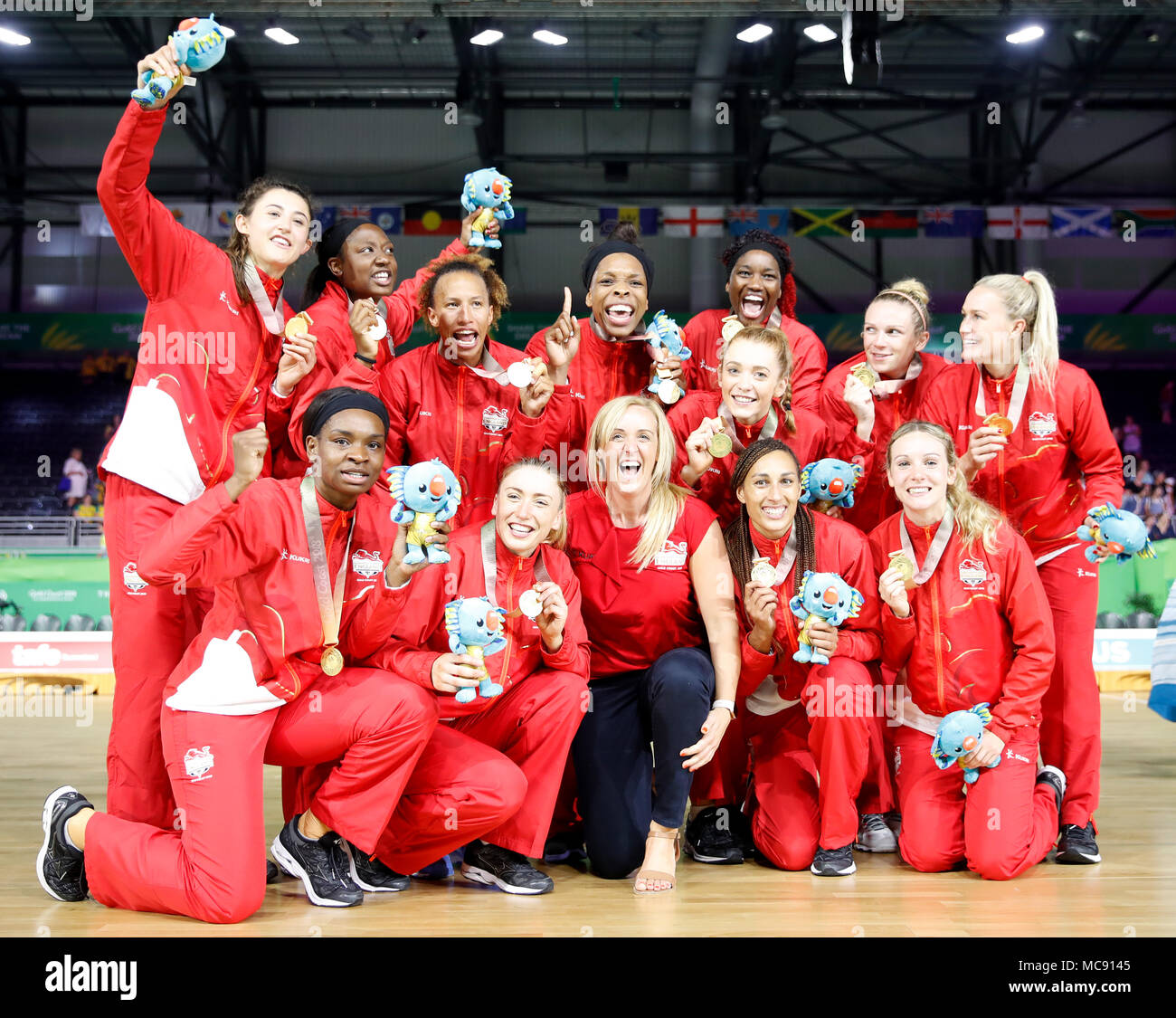 Tracey Neville (centre) and the England Women's netball team celebrate ...