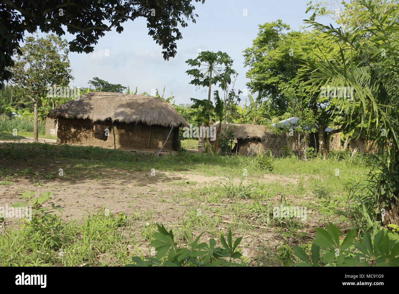 Village life in Benin Stock Photo - Alamy