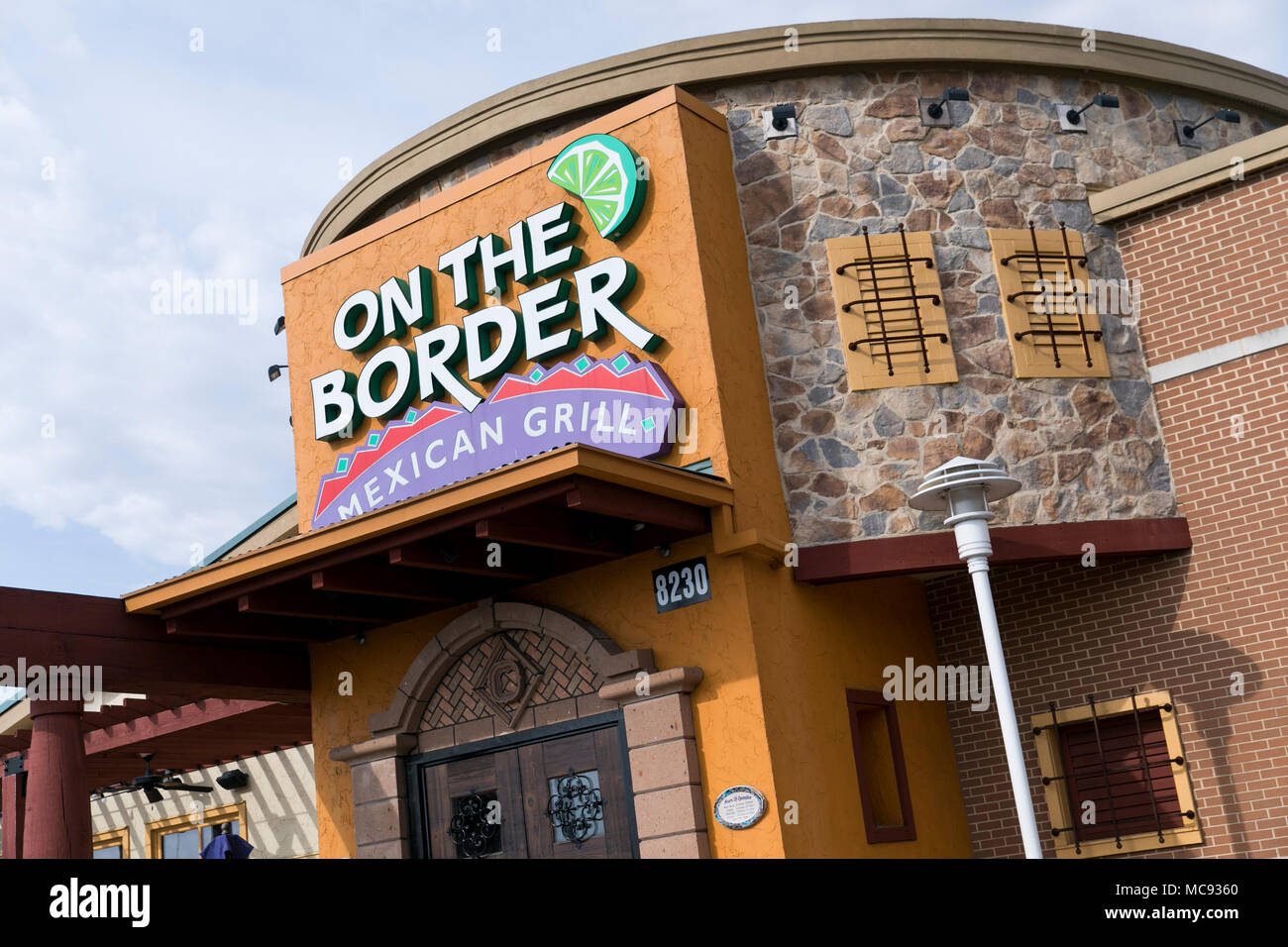 Mexican Store Sign High Resolution Stock Photography and Images - Alamy