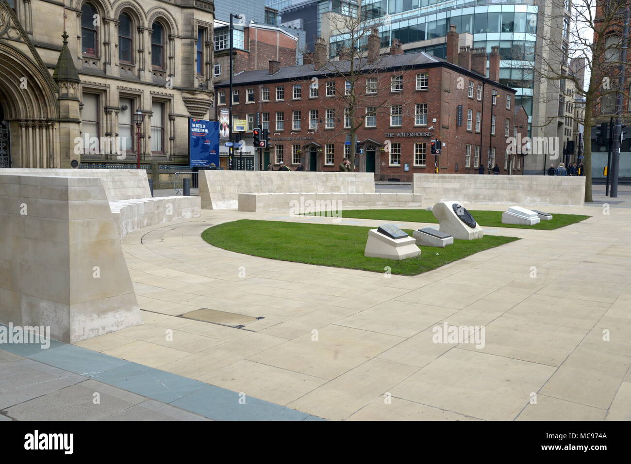 Manchester War memorial Stock Photo - Alamy