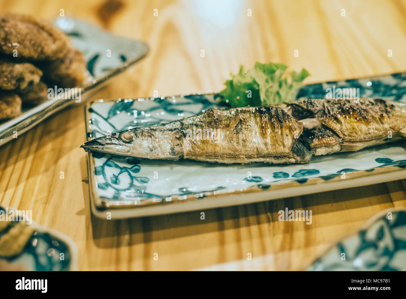 Japanese izakaya hi-res stock photography and images - Alamy