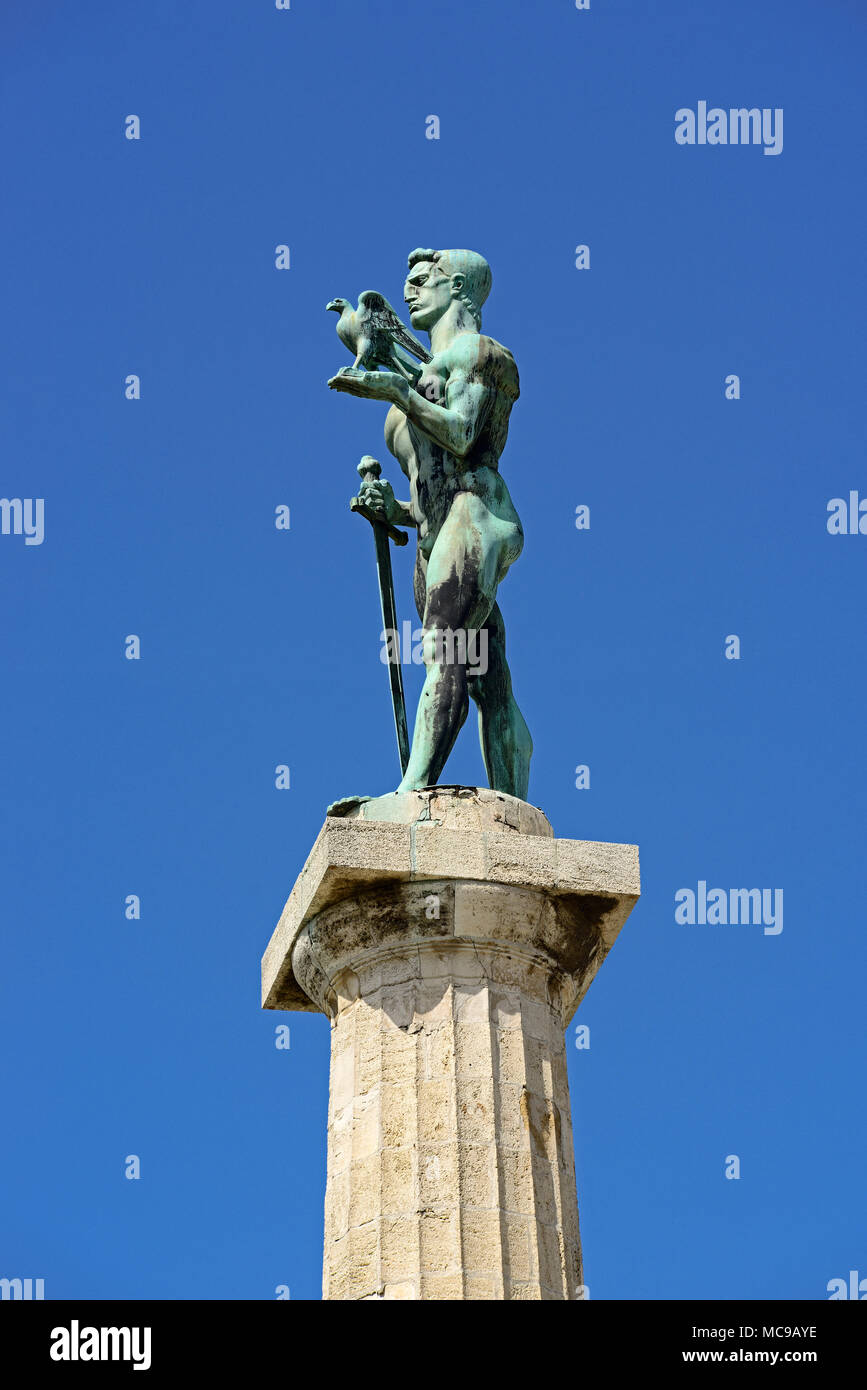 Victor statue belgrade hi-res stock photography and images - Alamy