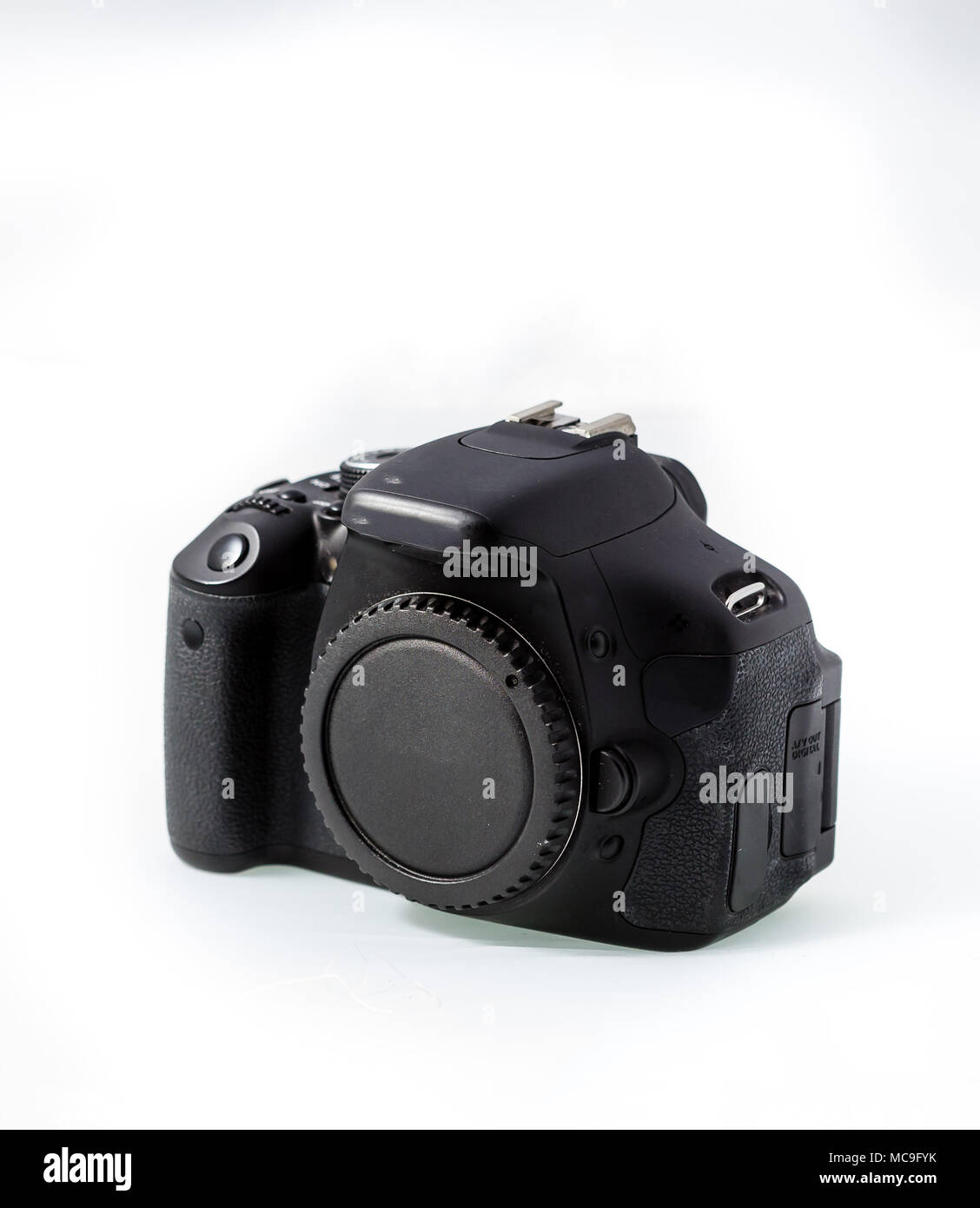 Digital SLR body without lens, black body, slightly used and dirty on ...
