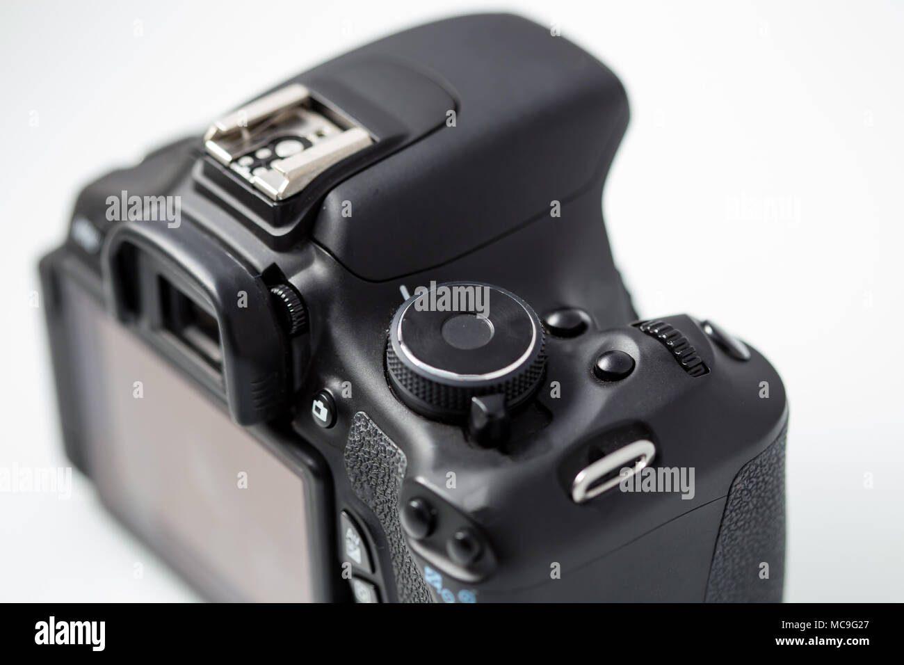 Digital SLR body without lens, black body, slightly used and dirty on ...