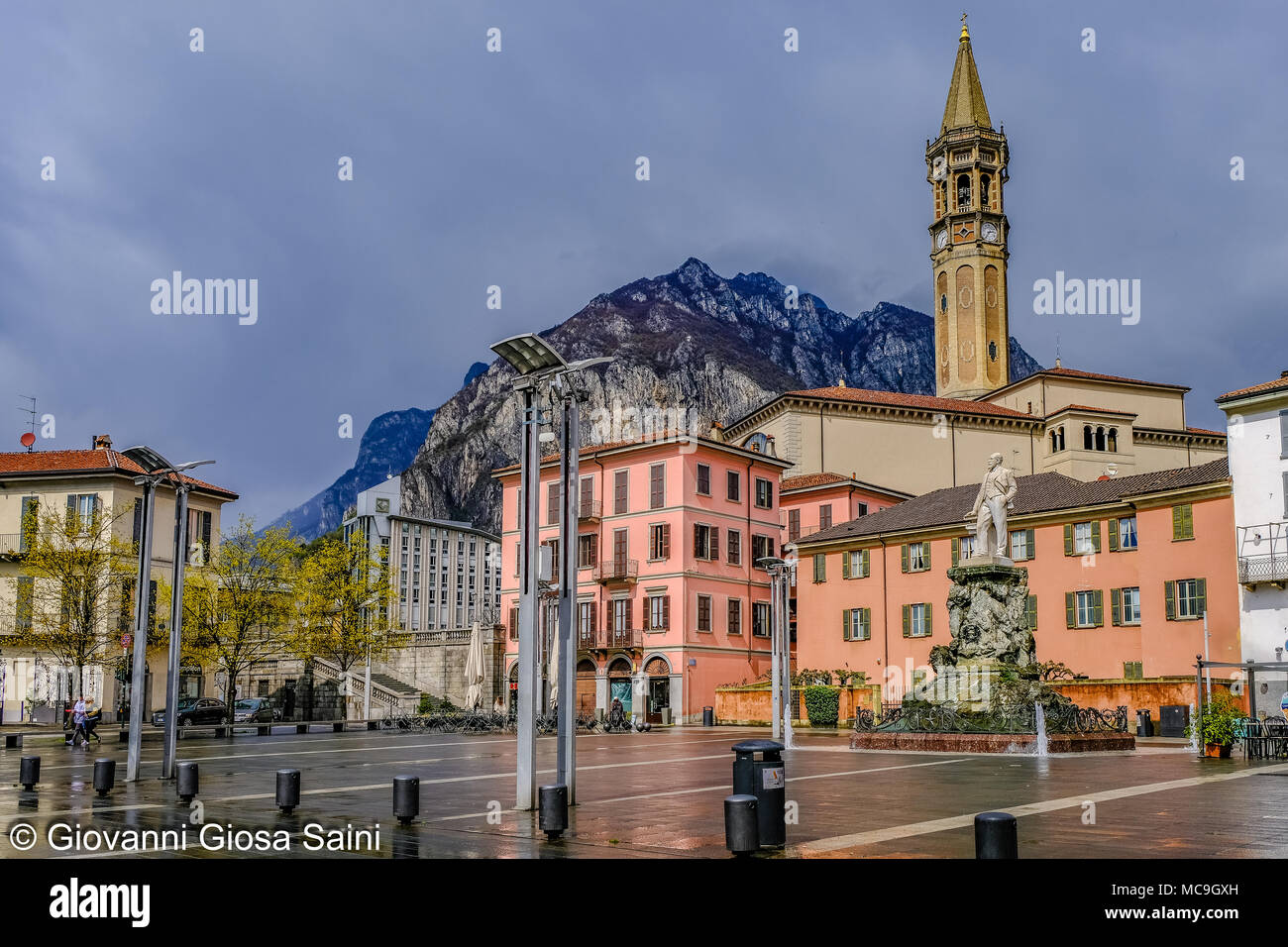 Lecco city centre hi-res stock photography and images - Alamy