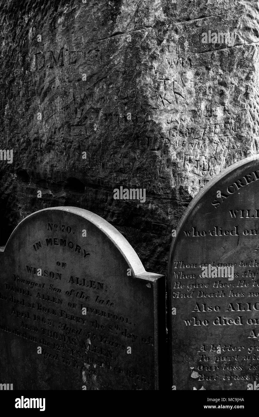 Photographer liverpool Black and White Stock Photos & Images - Alamy