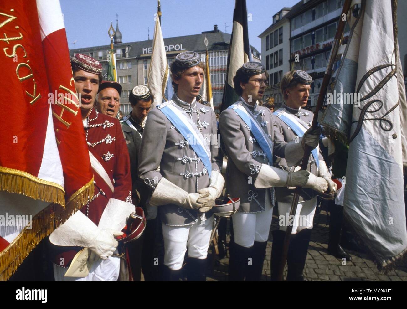Fraternity students uniform hi-res stock photography and images - Alamy