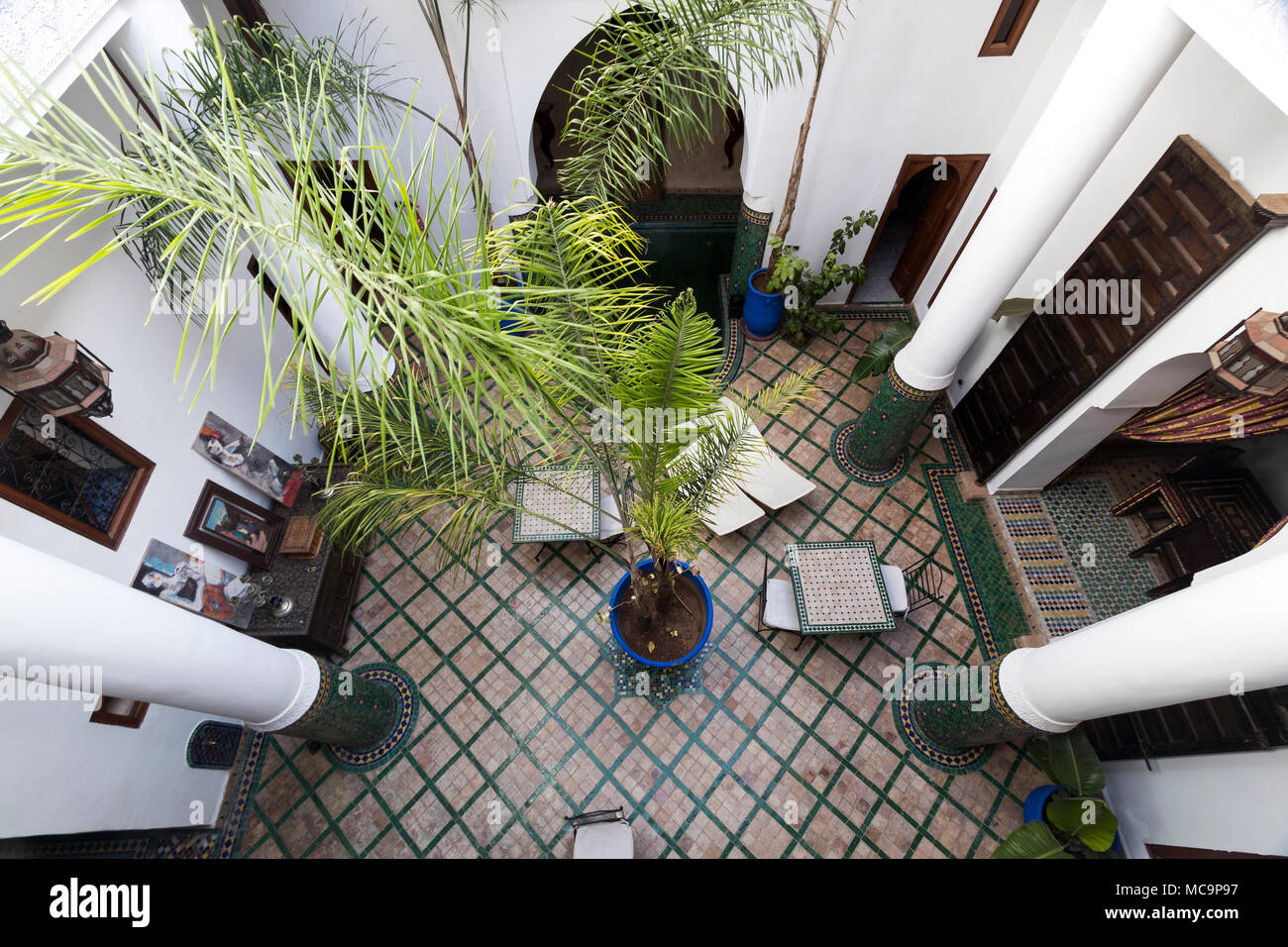 Riads hi-res stock photography and images - Alamy