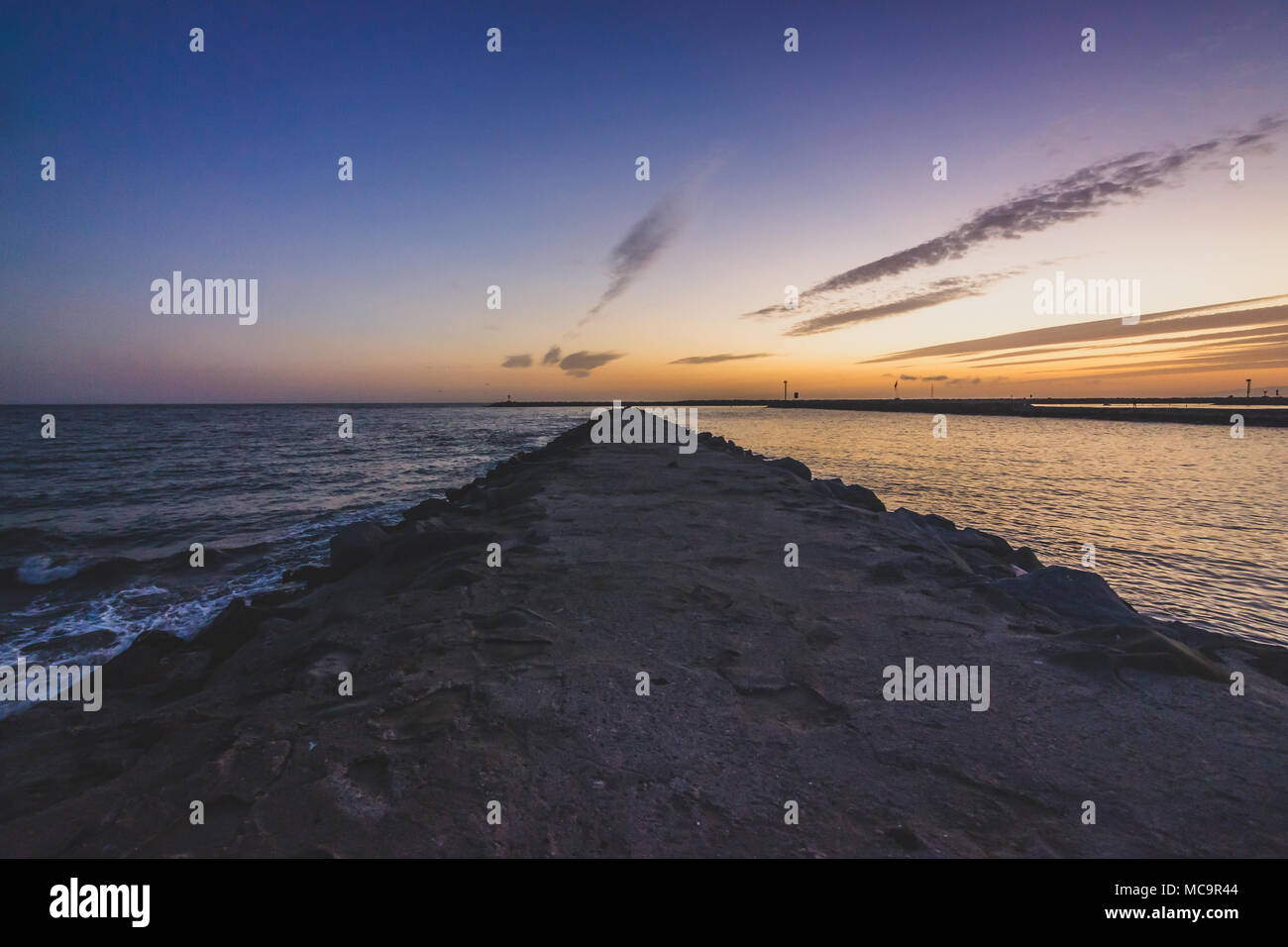 Separating water from sky hi-res stock photography and images - Alamy