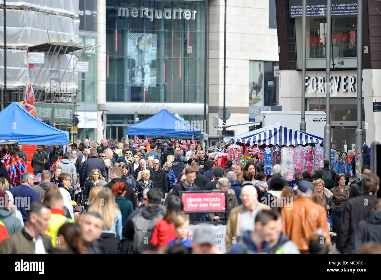 Liverpool high street shoppers hi-res stock photography and images - Alamy