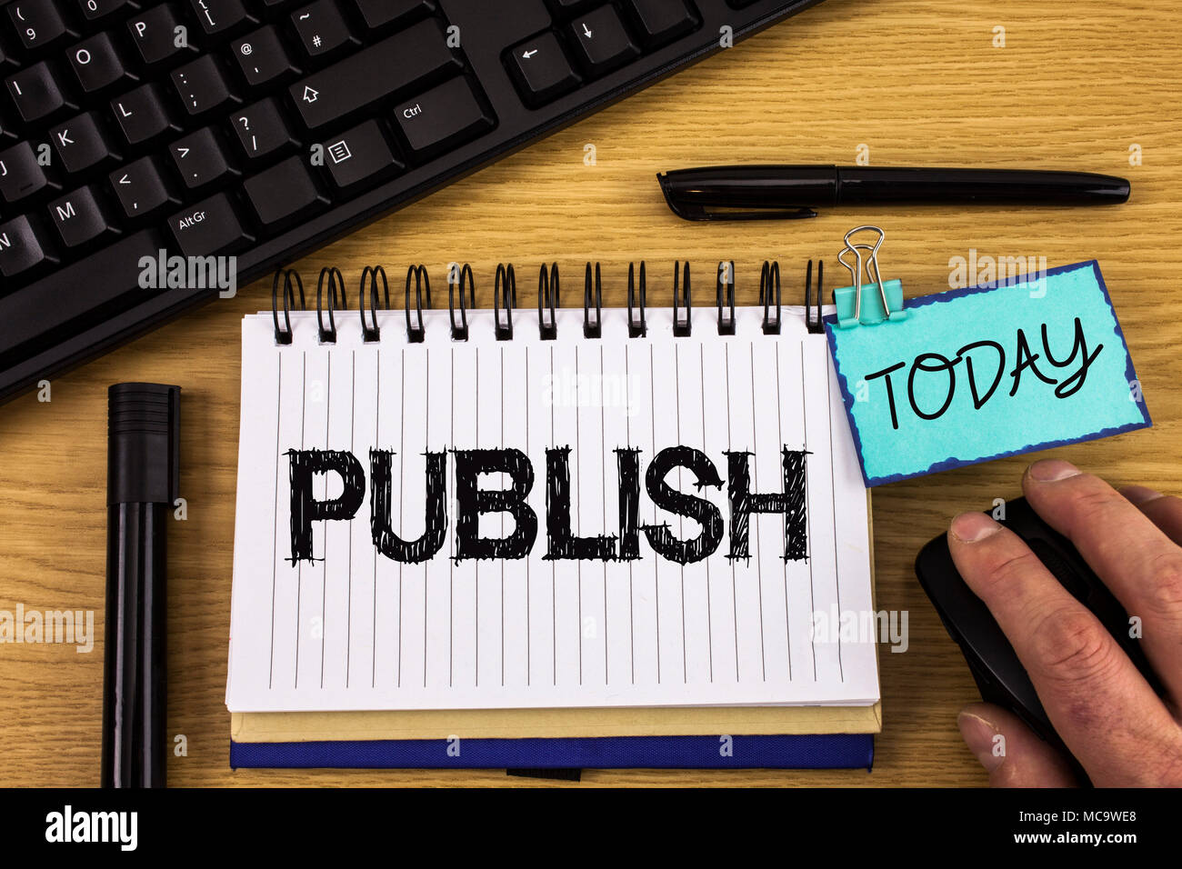 Read the hand written sign hi-res stock photography and images - Alamy