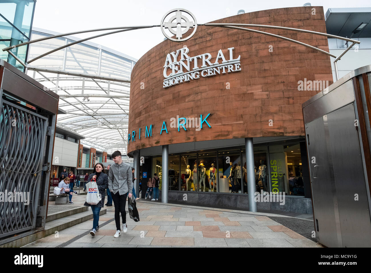 Shopping in ayr hi-res stock photography and images - Alamy