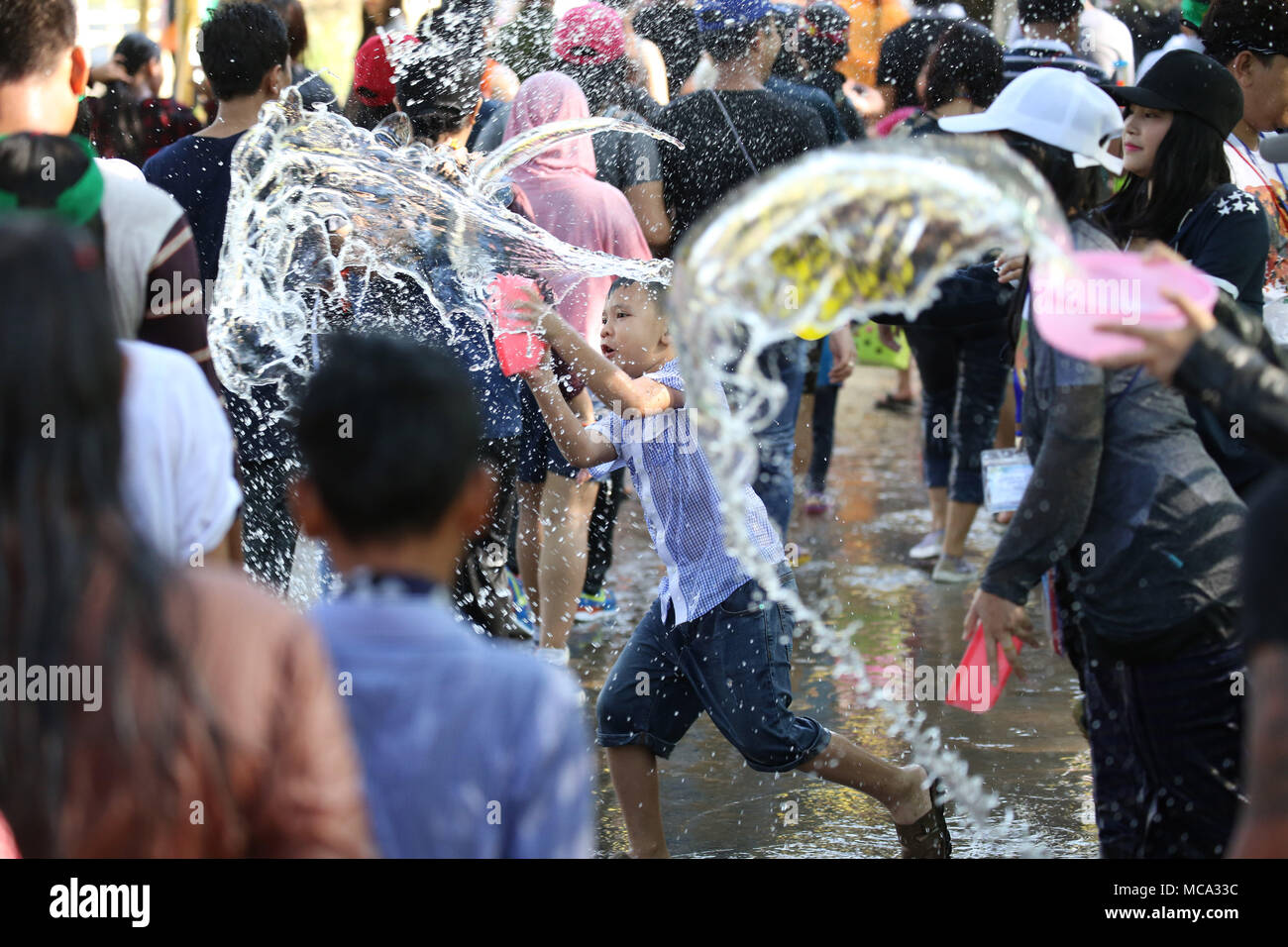 Thingyan festival hi-res stock photography and images - Alamy