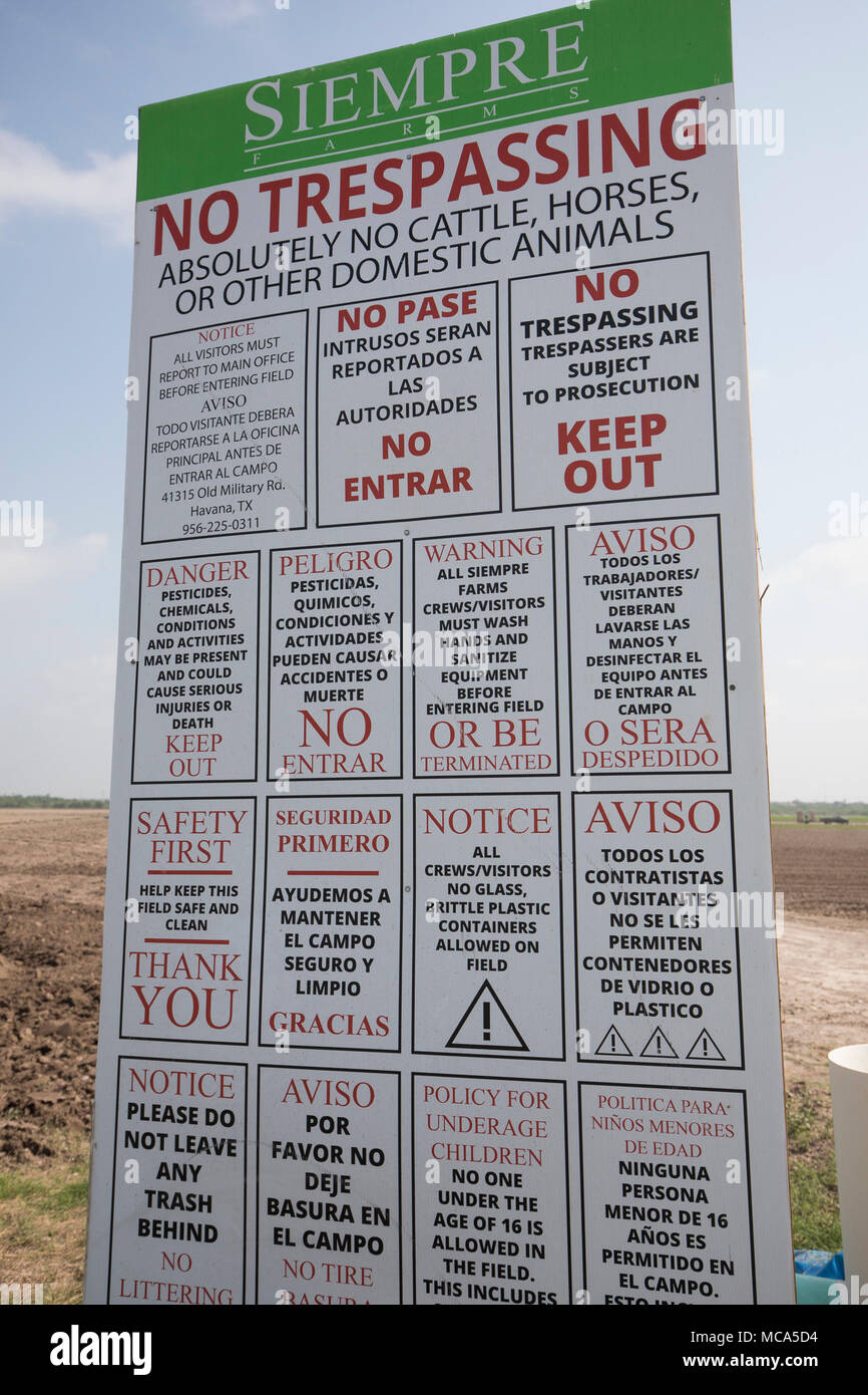 Border signs hi-res stock photography and images - Alamy