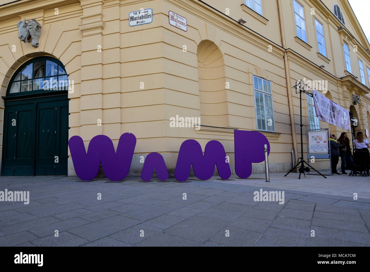 Wamp design market hi-res stock photography and images - Alamy