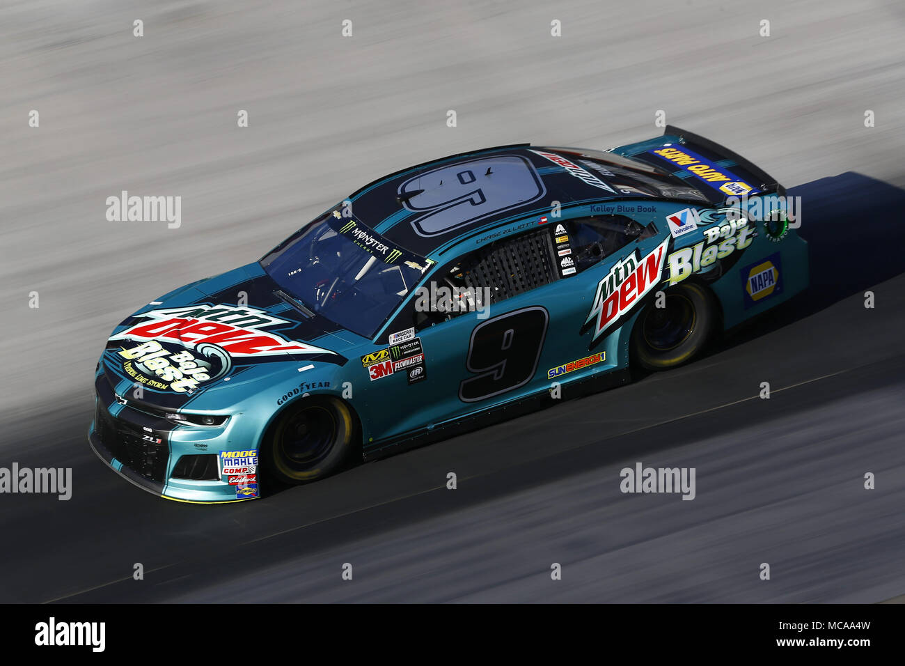 Mountain dew race car hi-res stock photography and images - Alamy