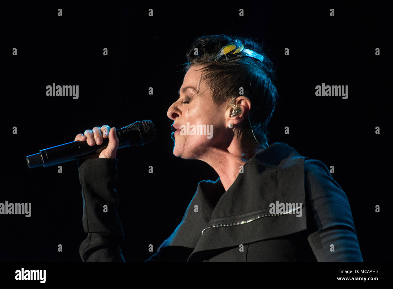 Lisa stansfield hi-res stock photography and images - Alamy