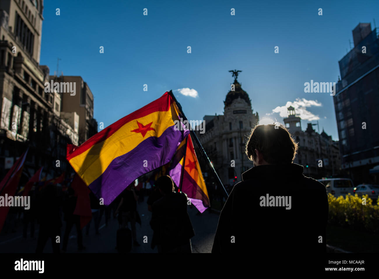 Second spanish republic flag hi-res stock photography and images - Alamy