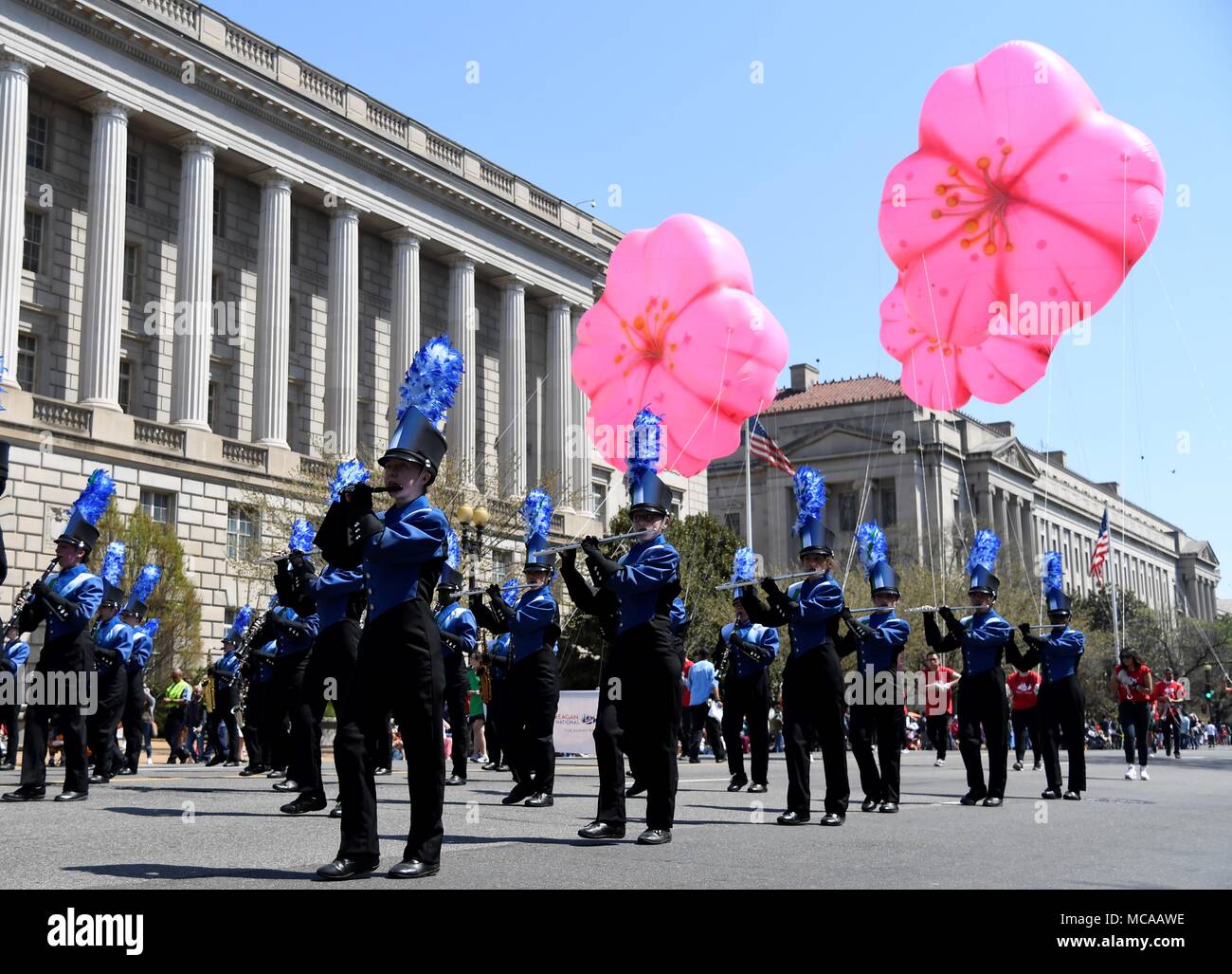 Washington dc parade band hi-res stock photography and images - Alamy