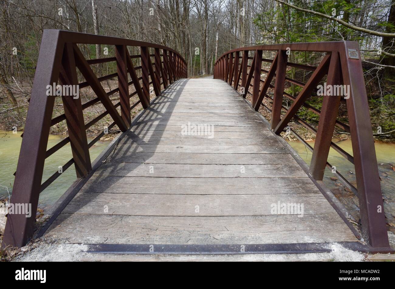 Wooden bridge over a creek hi-res stock photography and images - Alamy