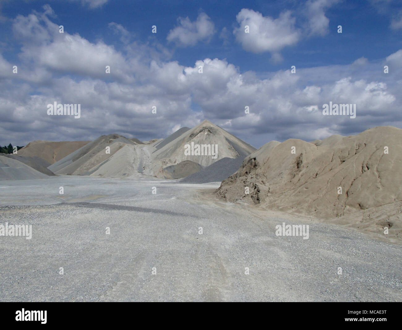 Mineral heaps in industrial hi-res stock photography and images - Alamy