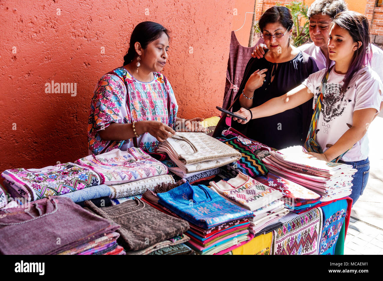 Mexican clothing booth hi-res stock photography and images - Alamy
