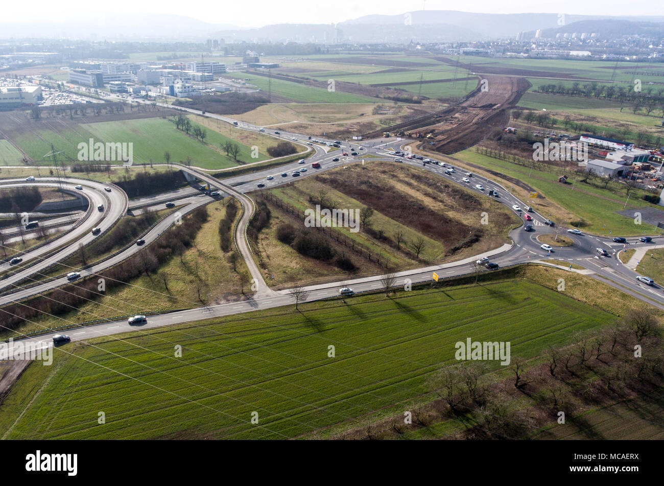 Clover leaf highway interchange hi-res stock photography and images - Alamy