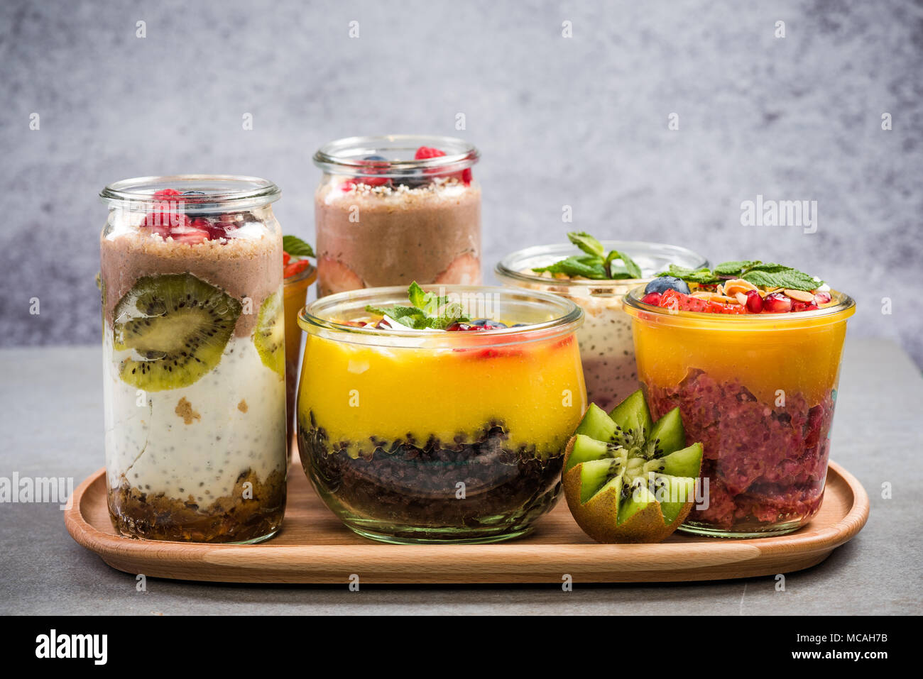 Layered food hi-res stock photography and images - Alamy