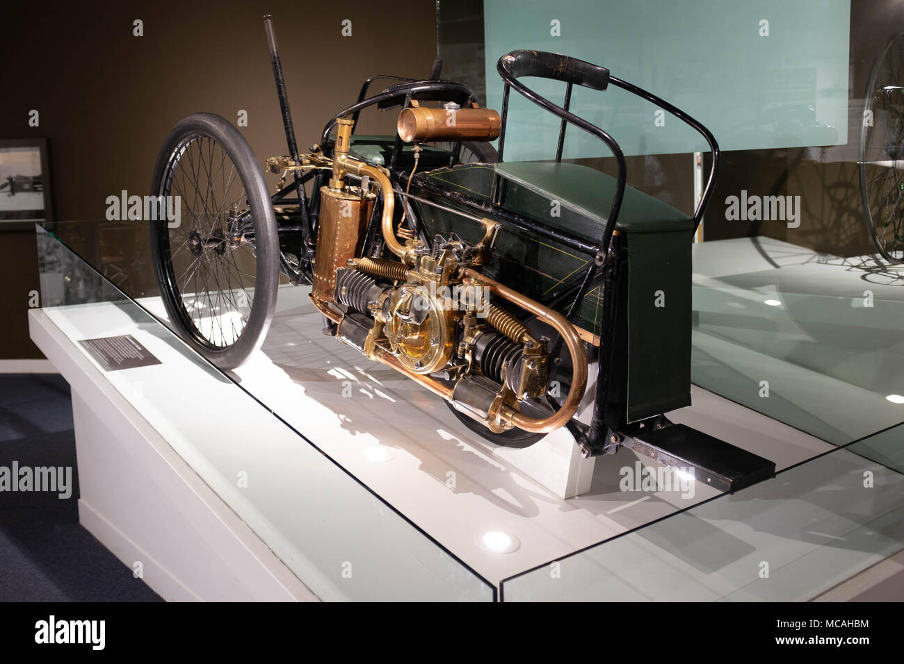 1896 wolseley tri car hi-res stock photography and images - Alamy