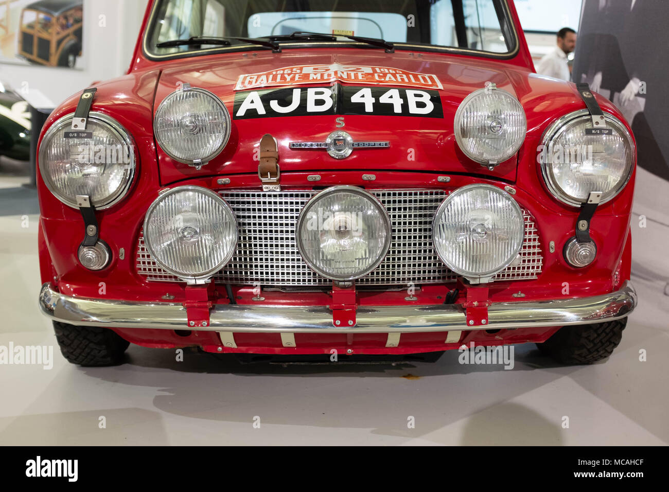 Monte carlo rally mini cooper hi-res stock photography and images - Alamy