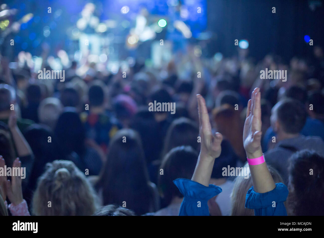 Artists audience hi-res stock photography and images - Alamy
