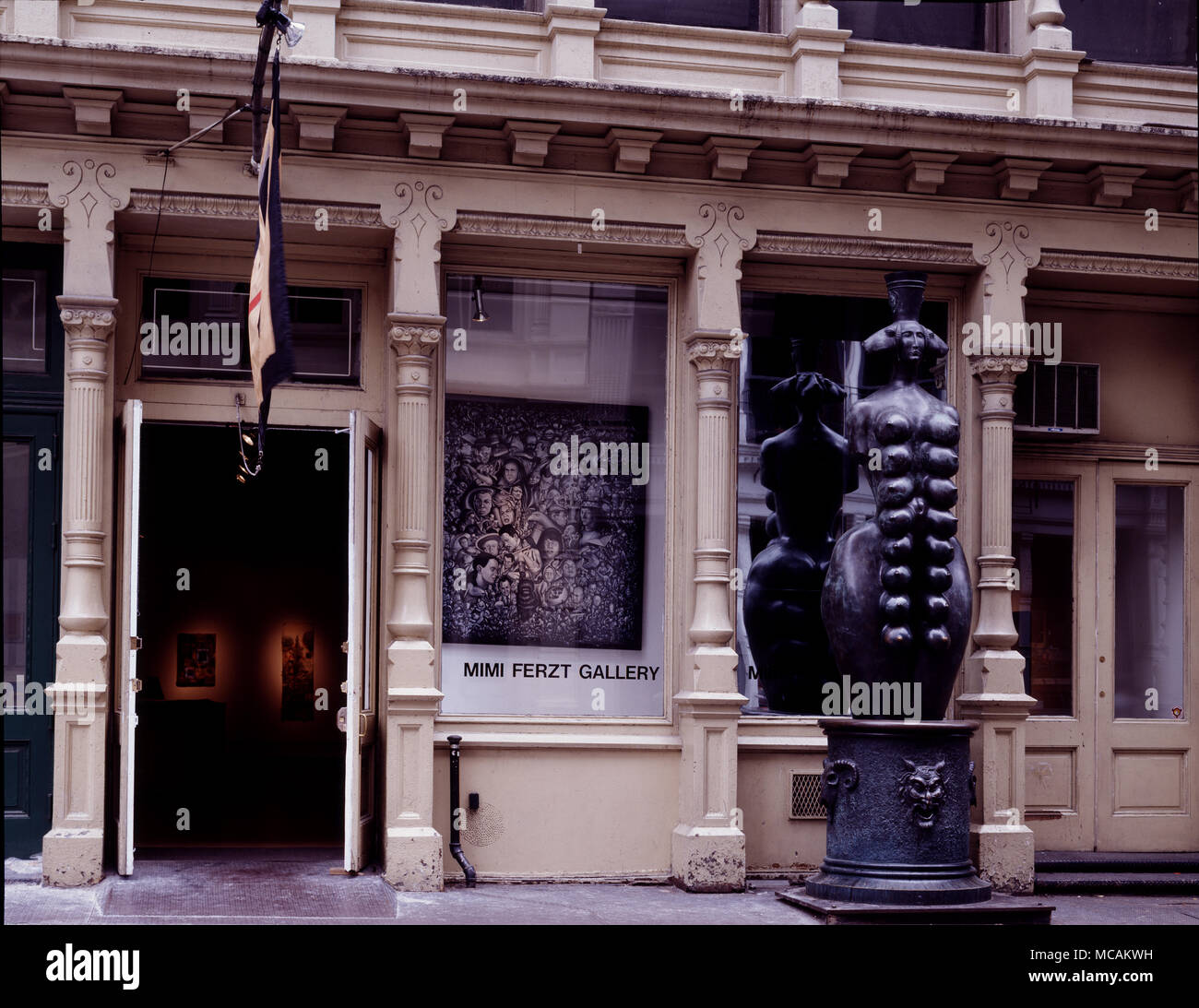 Soho art galleries hi-res stock photography and images - Alamy