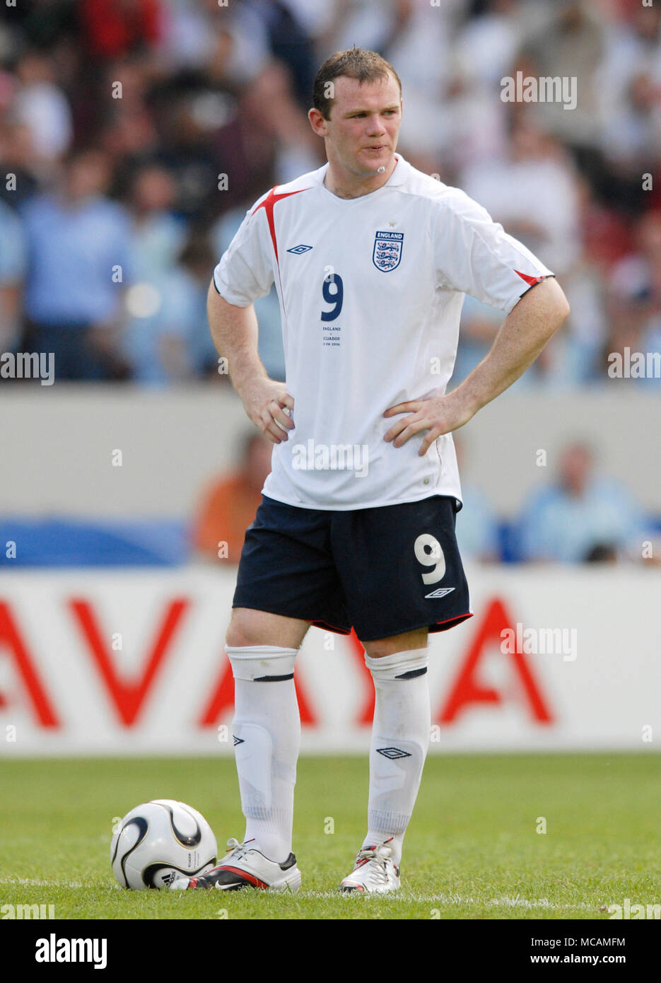 Wayne rooney england 2006 hi-res stock photography and images - Alamy