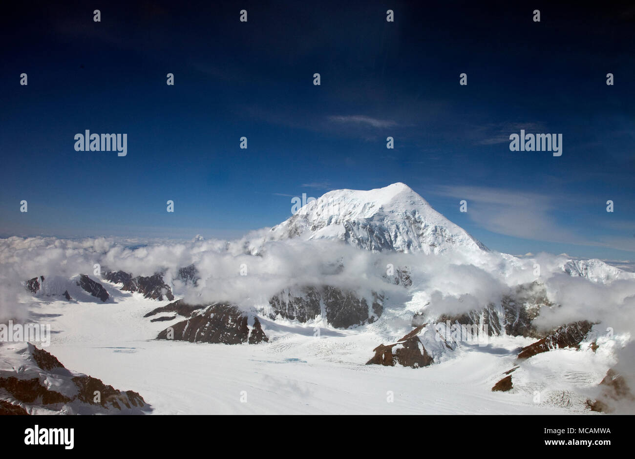 Mount foraker hi-res stock photography and images - Alamy