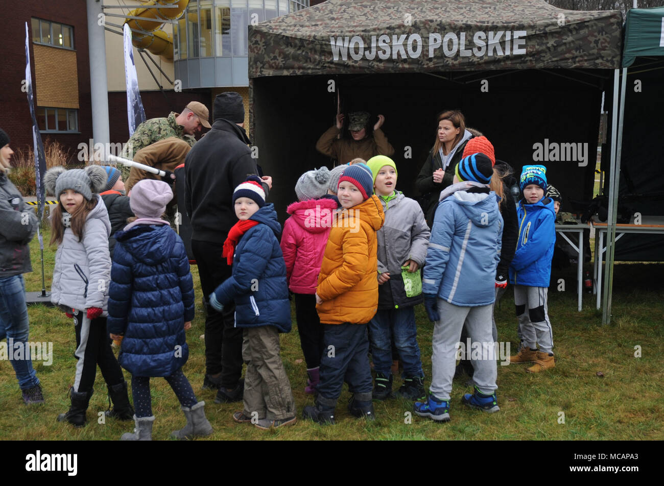 180201-N-ST458-0458 REDZIKOWO, Poland (Feb. 1, 2018). Naval Support ...