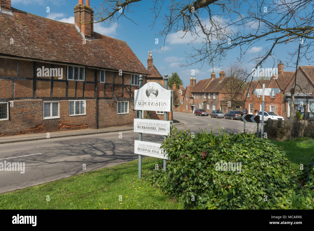 Aldermaston hi-res stock photography and images - Alamy